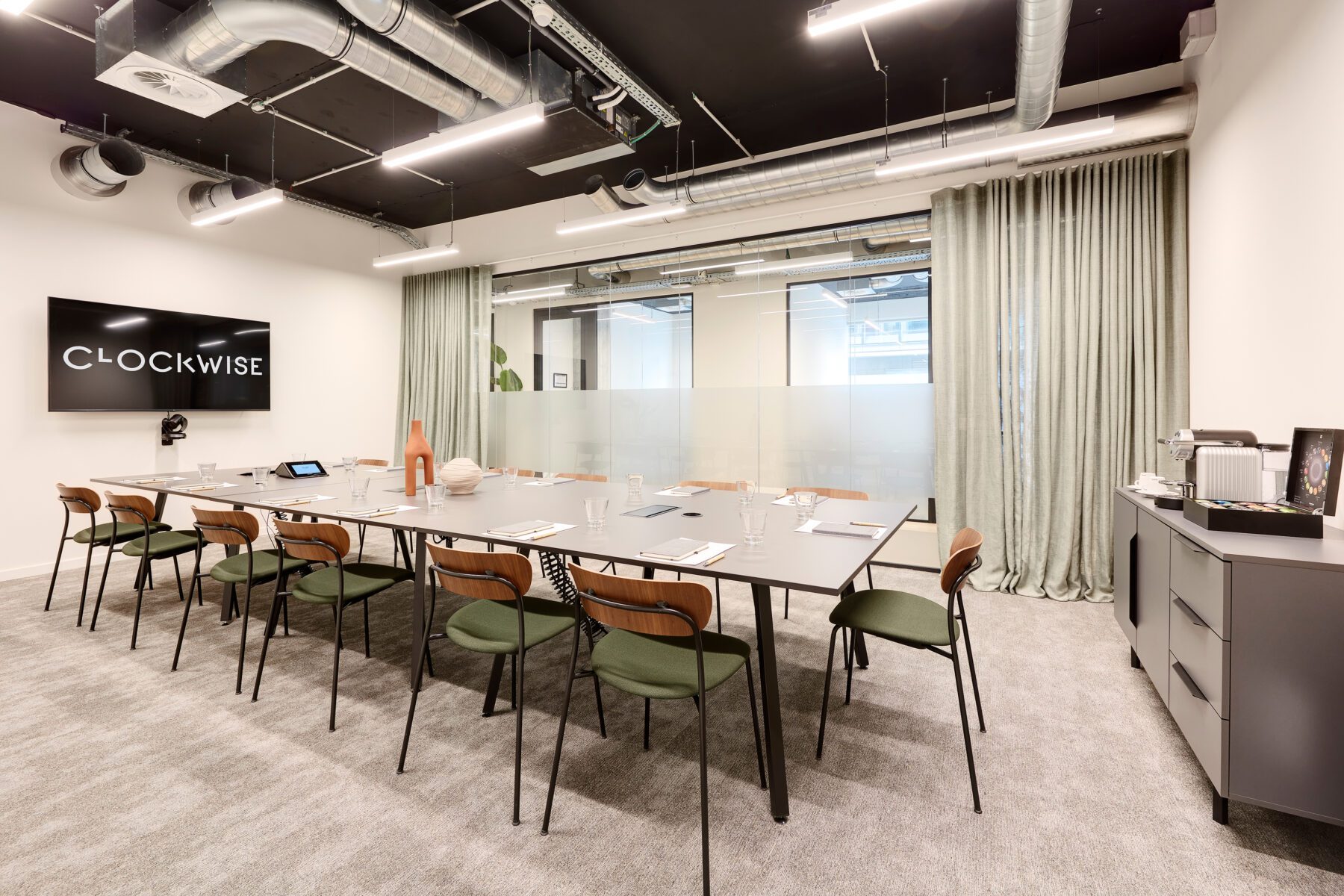 Private Office Brussels & Meeting Rooms | Clockwise